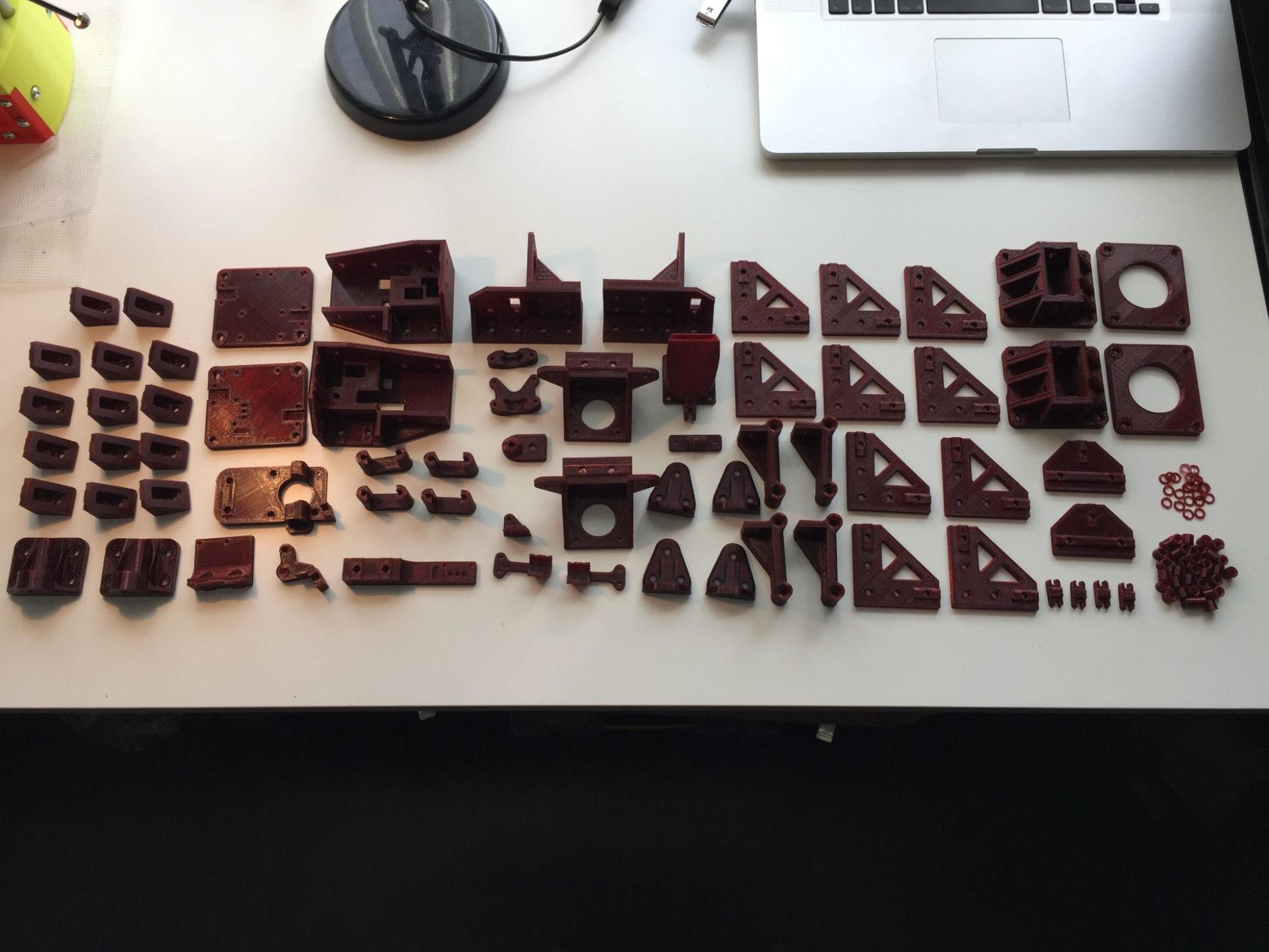 Building a “D-Bot” 3D printer – Dominic Dale