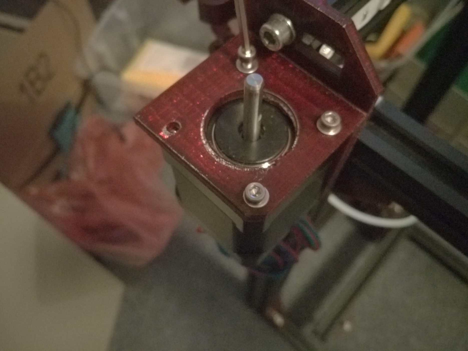 Building a “D-Bot” 3D printer – Dominic Dale