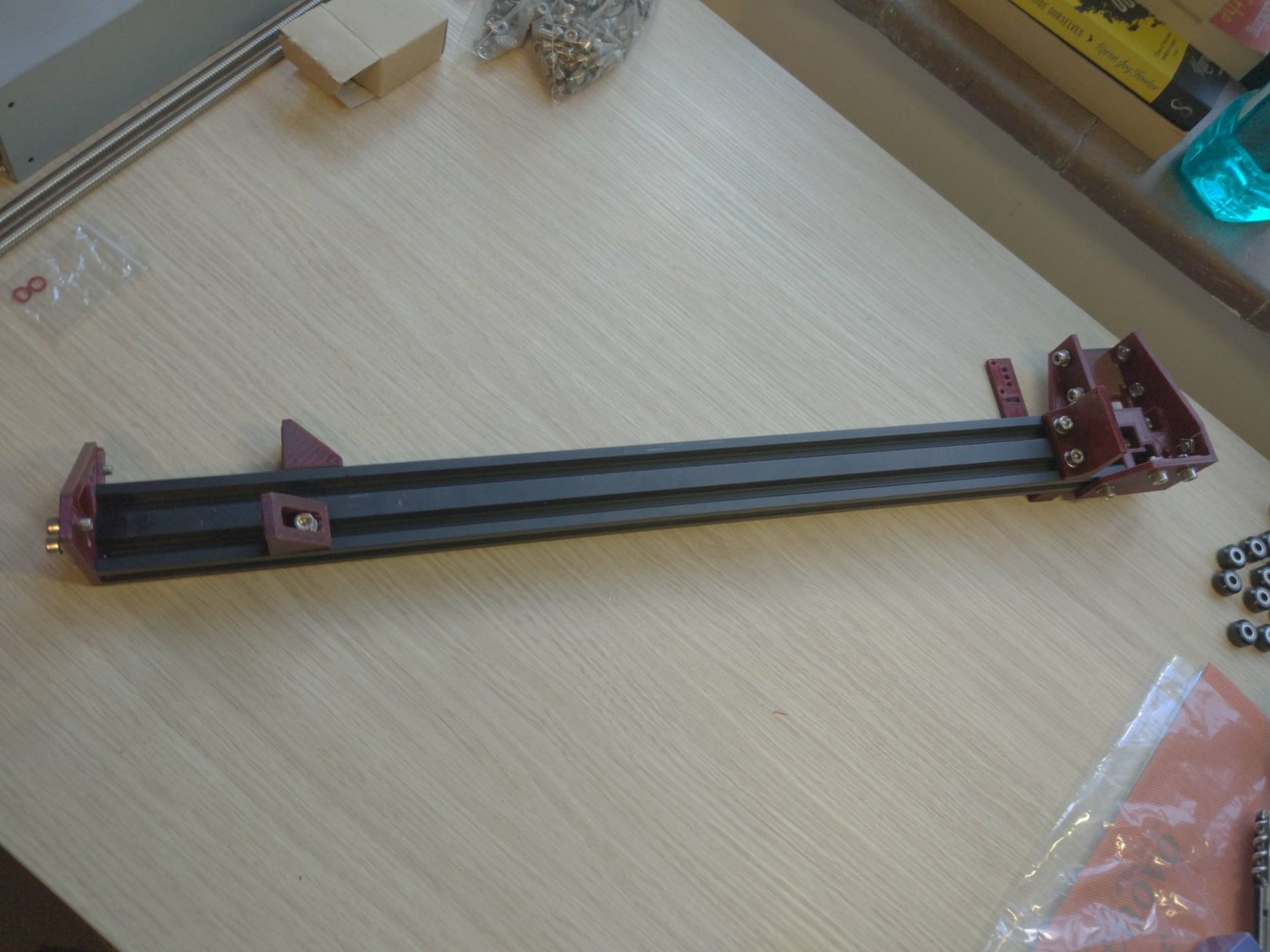 Building a “D-Bot” 3D printer – Dominic Dale