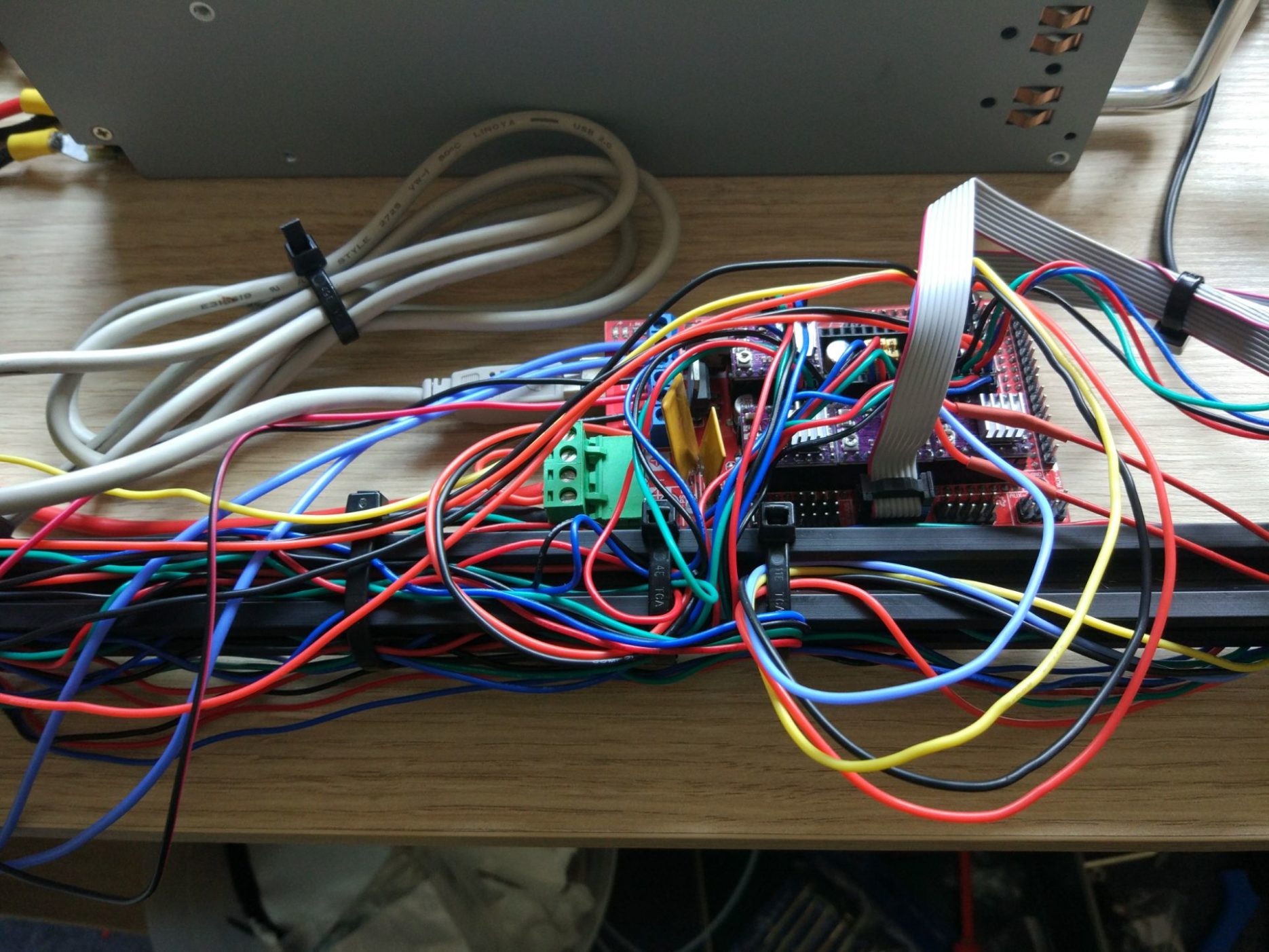 Building a "D-Bot" 3D printer - Dominic Dale