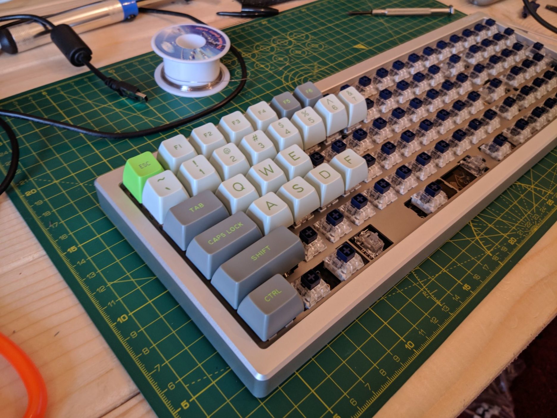 Custom keyboard build log – Dominic Dale